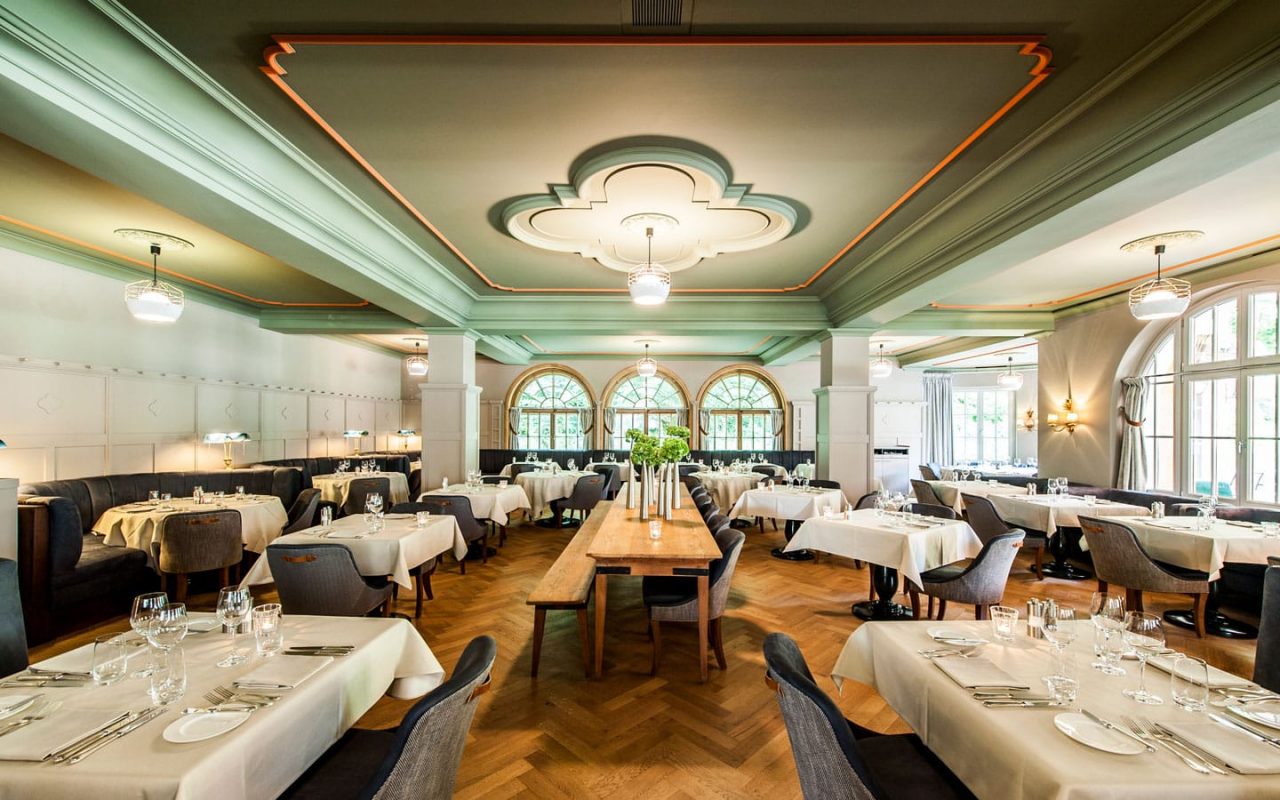 Top 5 Restaurants in Gstaad - Insignia