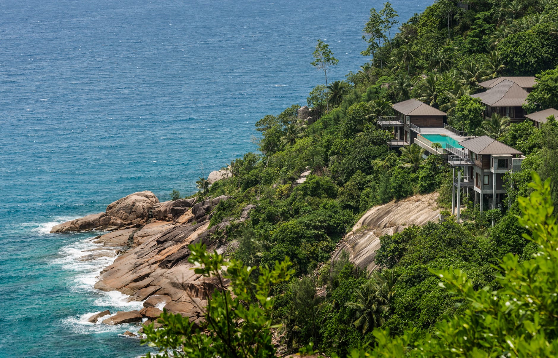Discover the Ultimate Luxury of Seychelles Resorts - Insignia