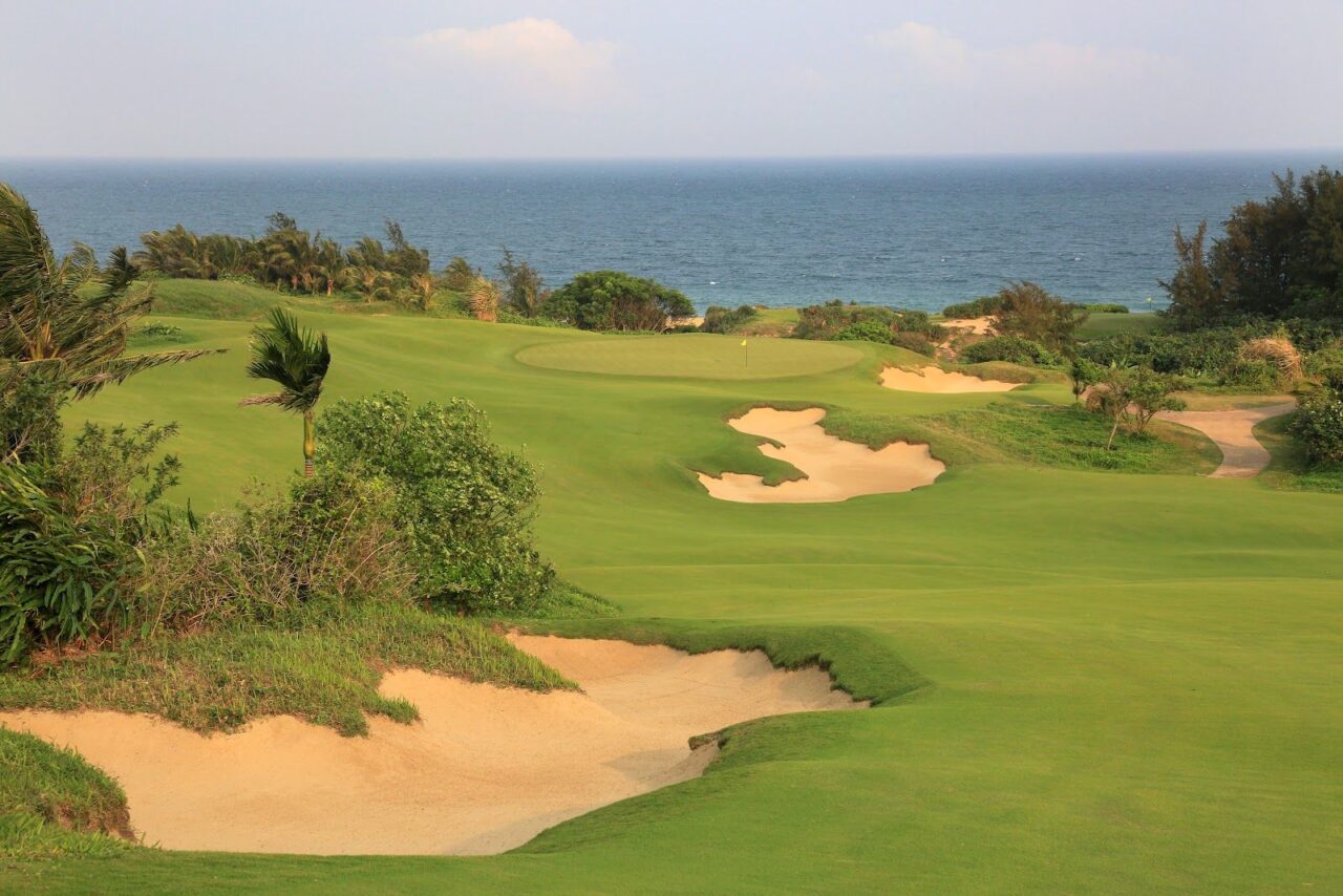 The 15 Most Exclusive and Unique Golf Courses in the World - Insignia